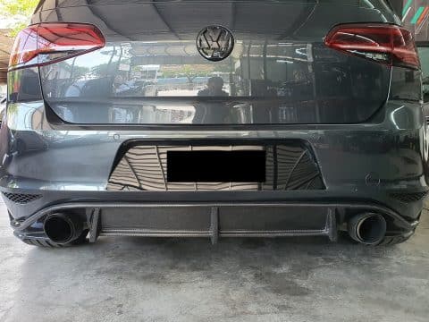 MK7 GTI Rear Diffuser Revozport Design - Premium DeutschCarbon